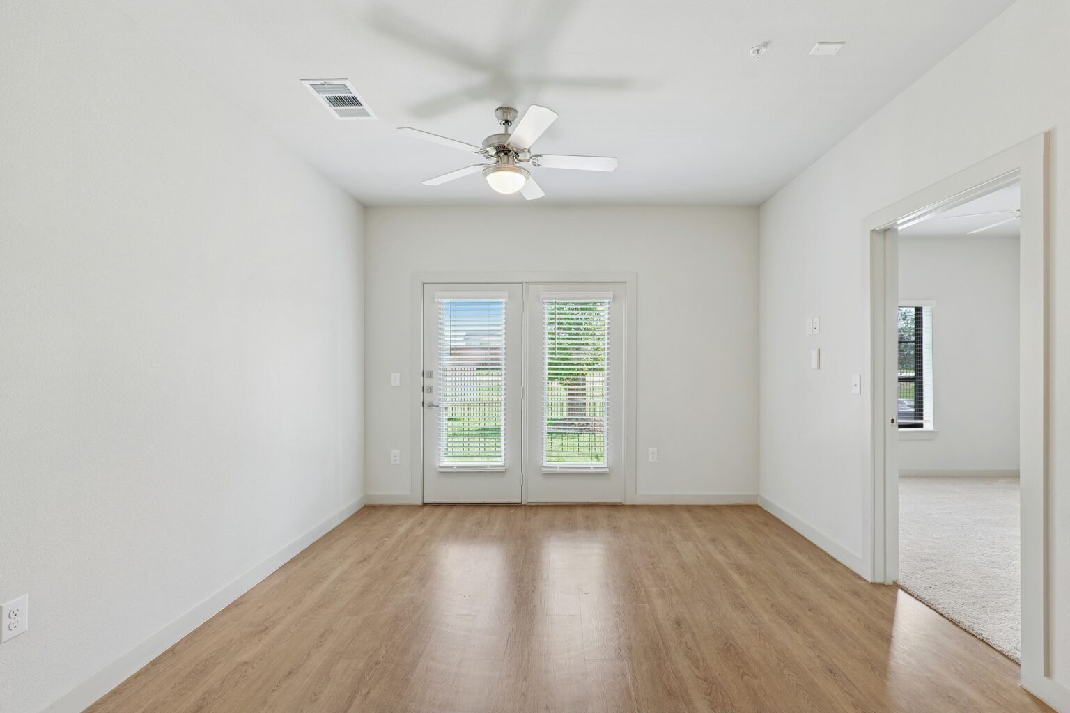 Gallery | Brazos Oaks Apartments near College Station, TX