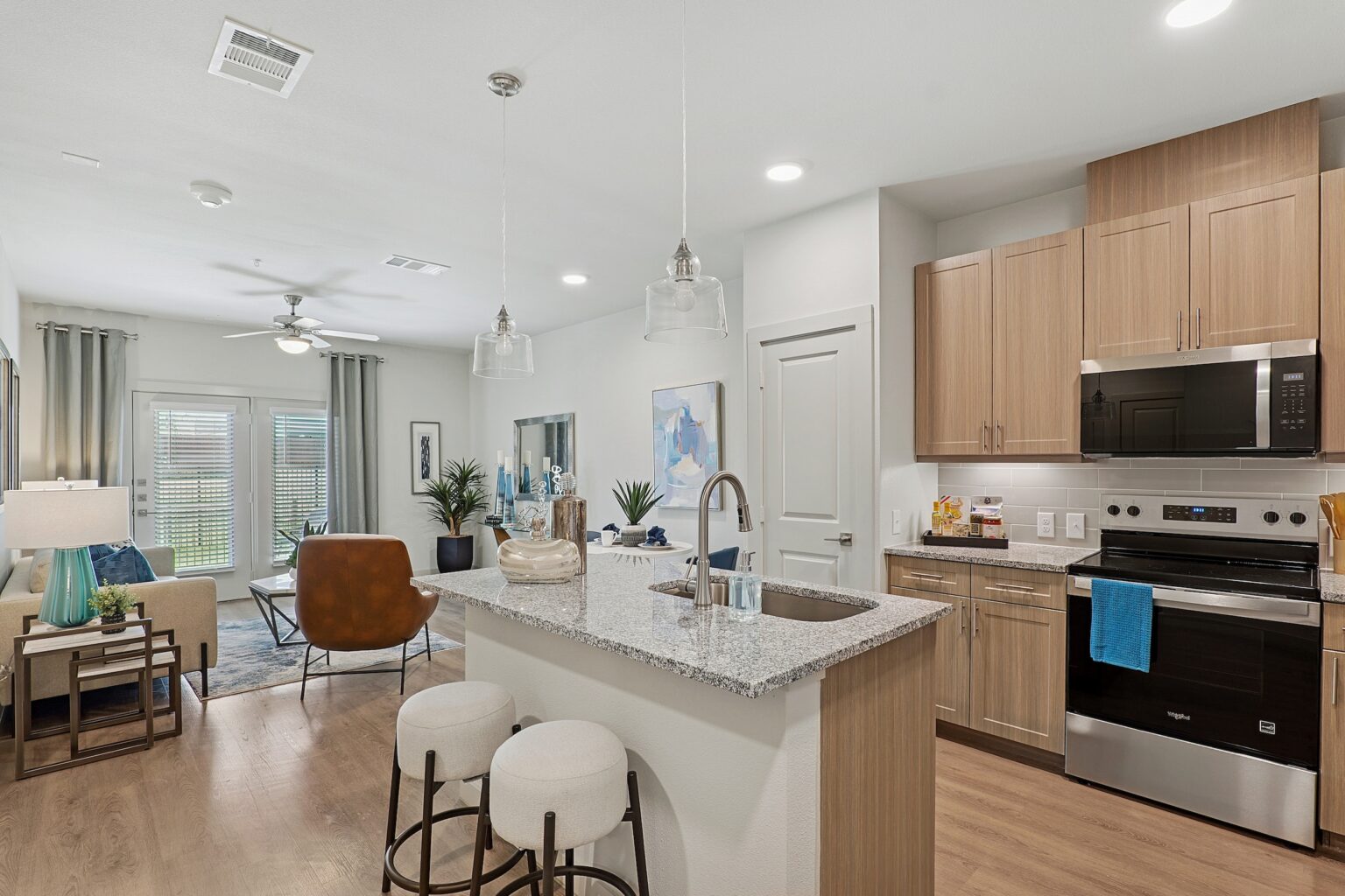 Gallery | Brazos Oaks Apartments near College Station, TX